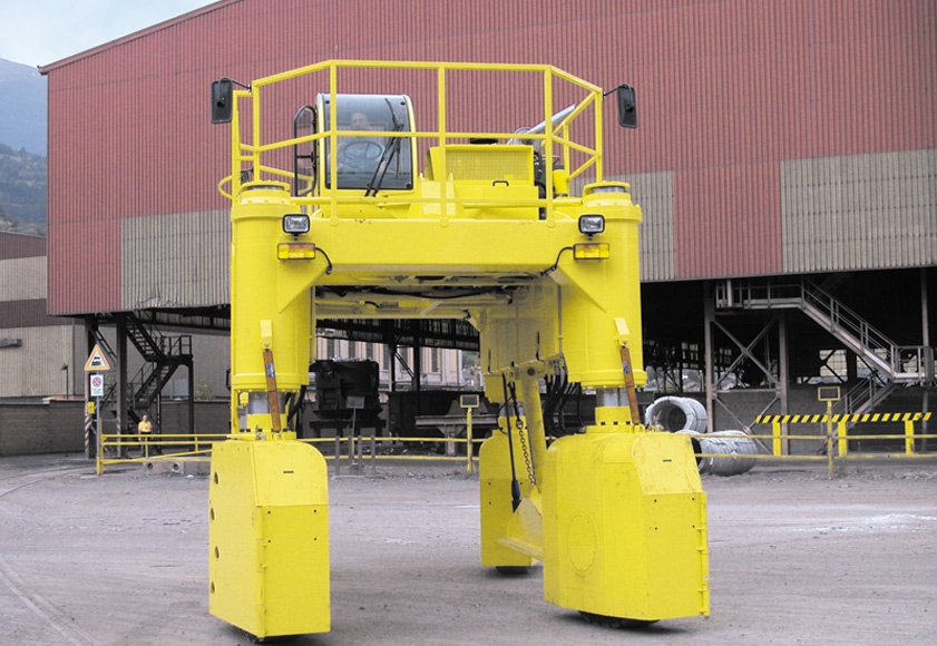 Diesel powered self-propelled trailers Trolleys and trailers - Products ...